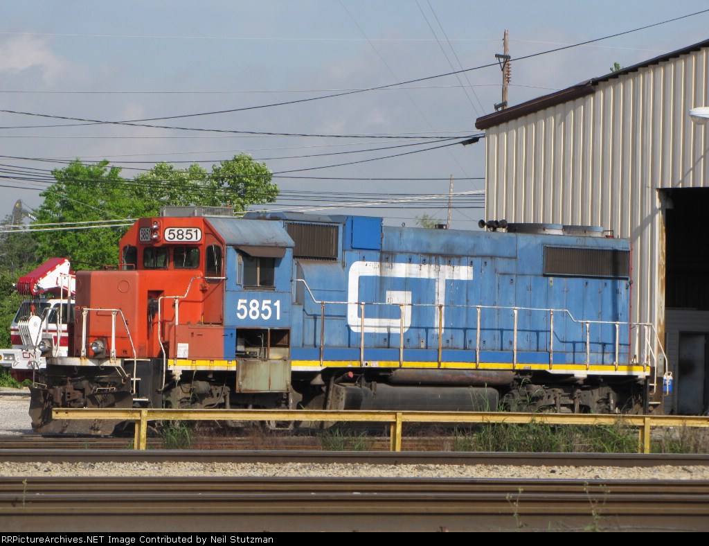 GTW 5851